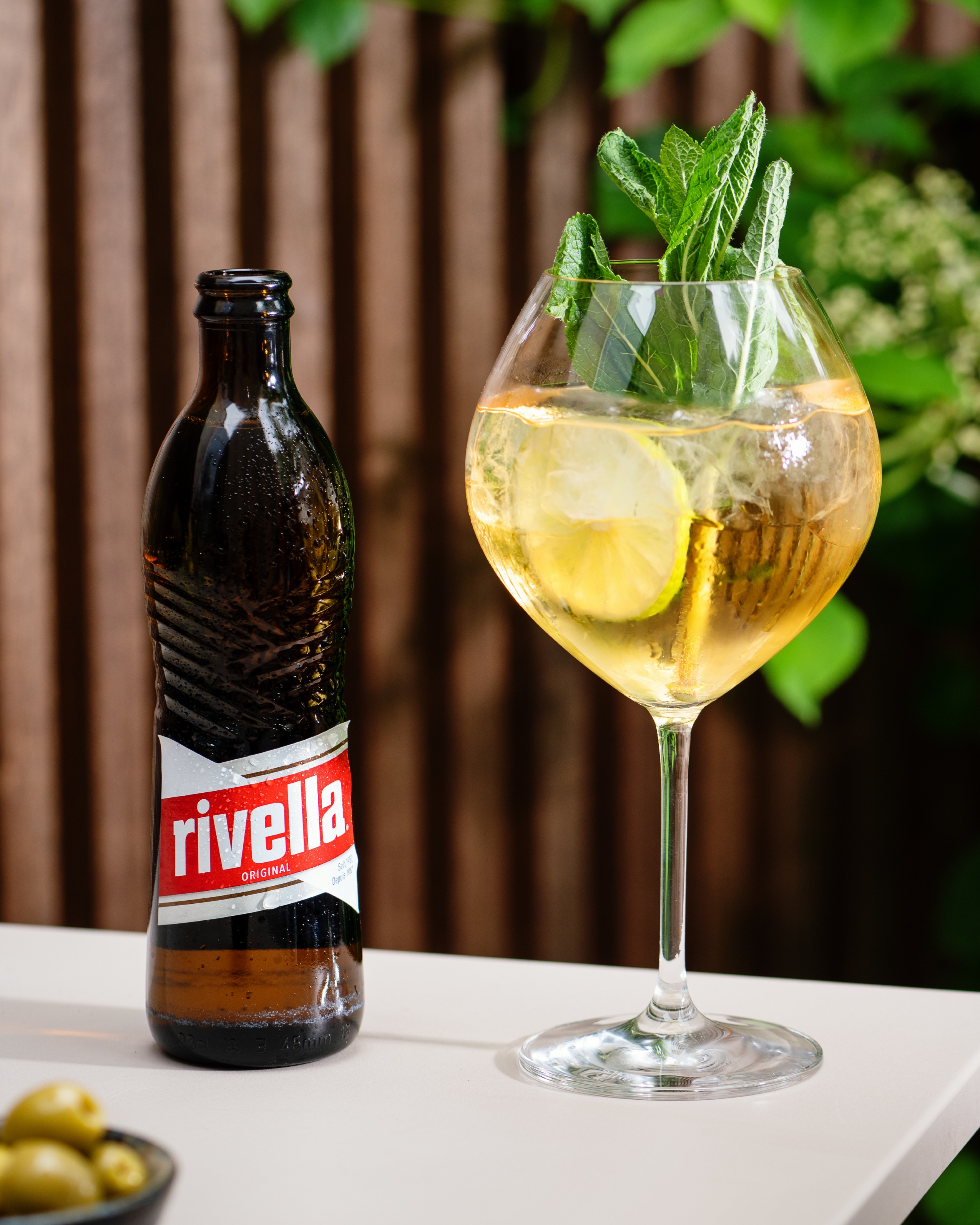 Rivella Hugo – frischer Sommerdrink mit rivella Gelb